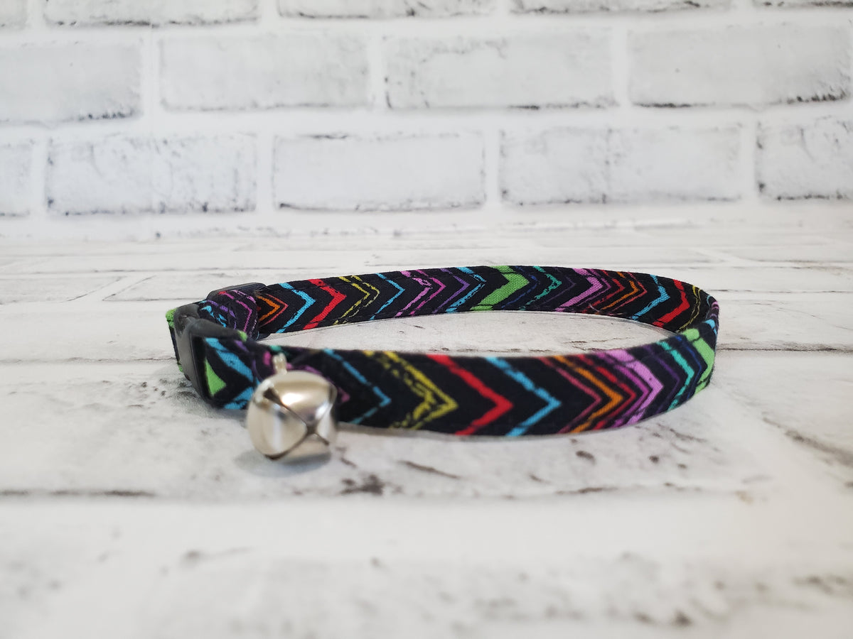 Rainbow Chevron 3/8" Cat Collar – GREAT DOG DESIGNS